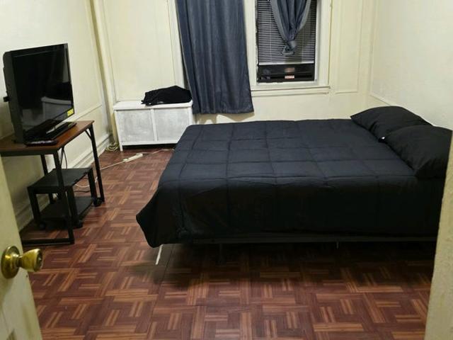 Looking for a Roommate Asap