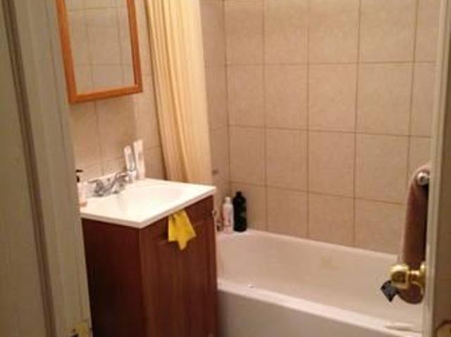 Looking for a roommate! East Harlem for sale in Manhattan, New York
