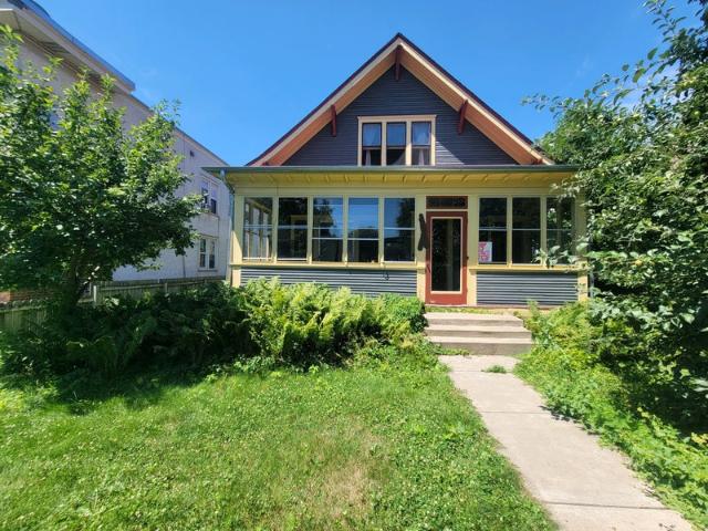 Looking for a roommate in south minneapolis