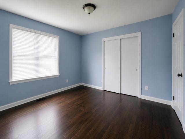 Looking for a roommate/ tenant