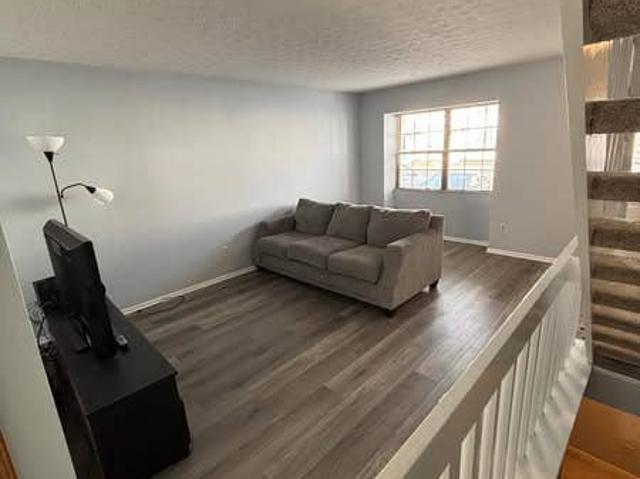 Looking for a Roommate Townhouse