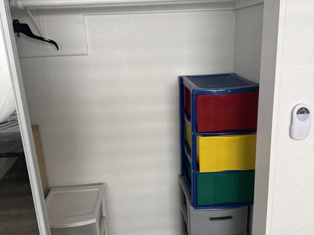 Looking for a roommate