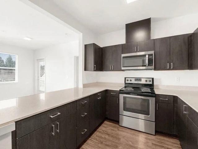 Looking for a Second Roommate