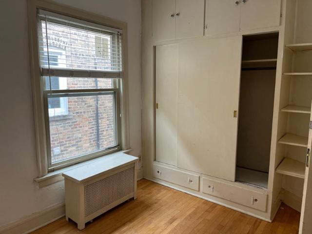Looking for a 3rd roommate