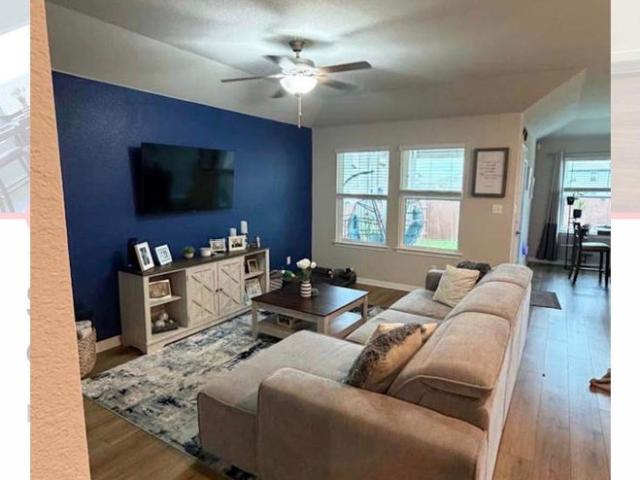 Looking for an amazing roommate!