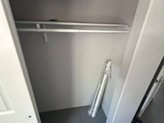 Looking for Female Roommate