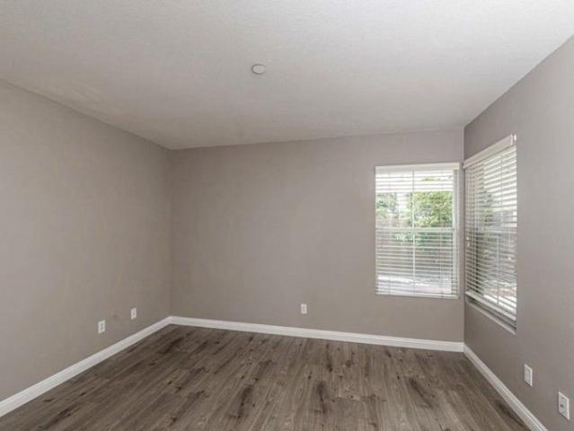 Looking for female roommate for a private bed/bath