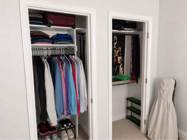 Looking for guy roommate