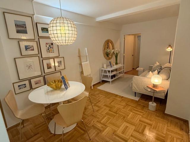 Looking for Last roommate for Stuytown apartment