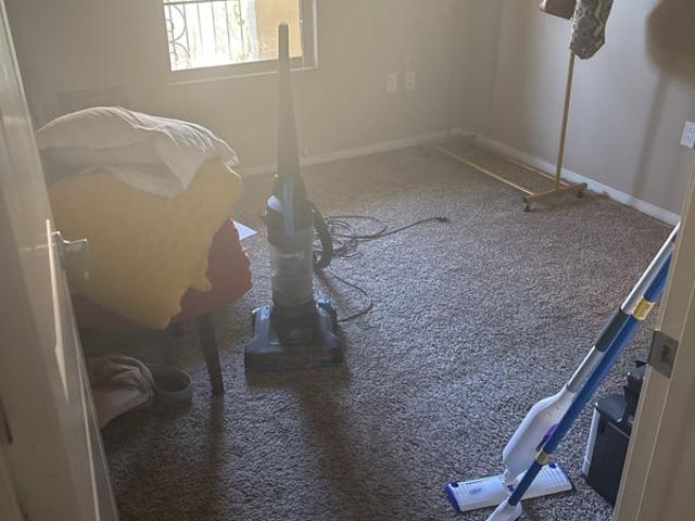 Looking for Mature Roommate