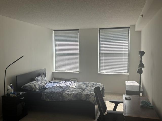 Looking for New Roommate at 77 Park Avenue