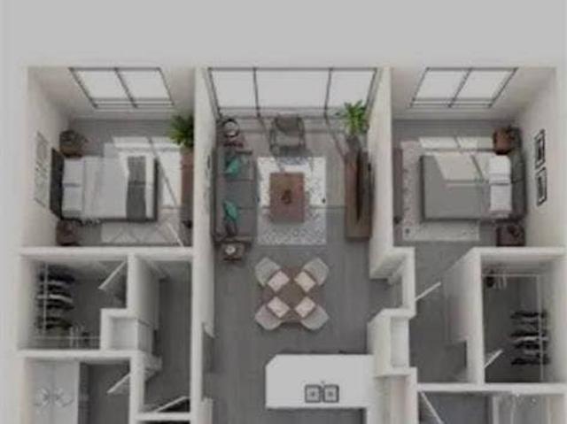 Looking for new roomie June/july