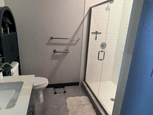 Looking for Roomate in Tampa