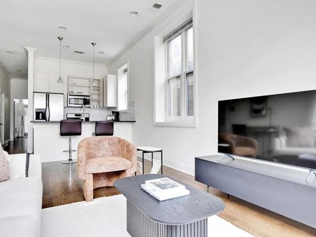 Looking for roommate 2 bed / 2 bath