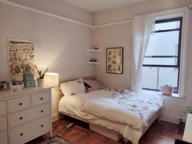 Looking for roommate to share our apartment