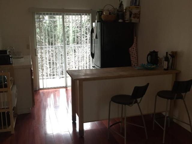Looking for roommate in a 4brba shared unit