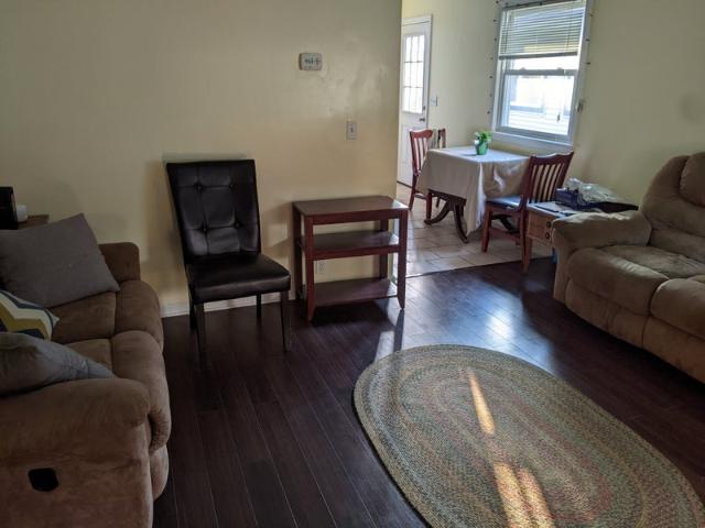 Looking for roommate in Minneapolis, Kingfield