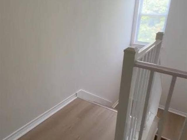 Looking for roommate or couple