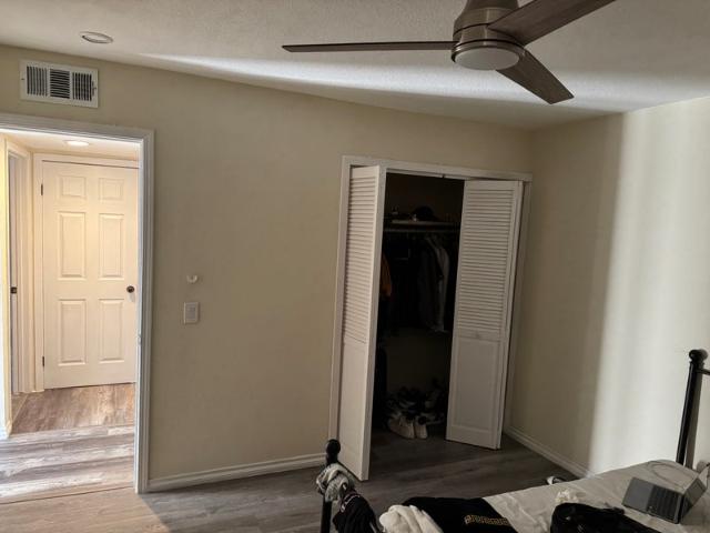 Looking for roommates
