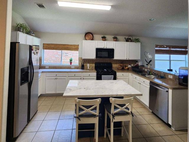 Looking for roommates for my house