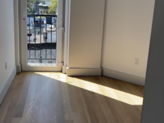 Looking for someone to join my lease starting Sept 1st or Oct 1st open to either
