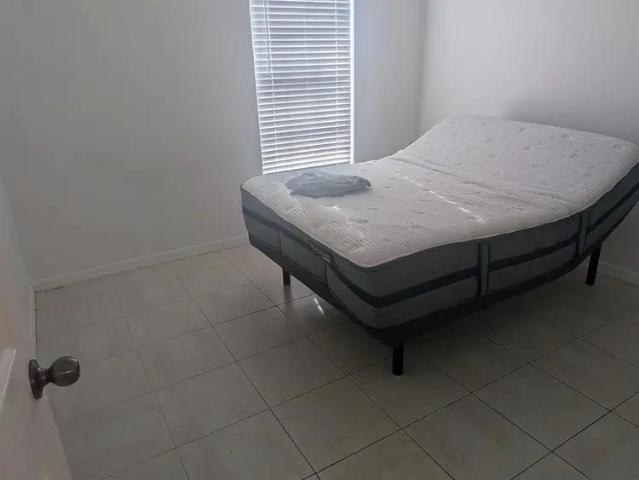 Looking to rent out room in 2 bed 2 bath condo