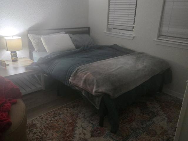 Looking to rent my medium size room
