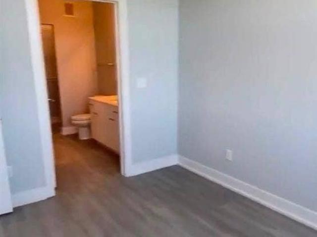 Looking to transfer lease male