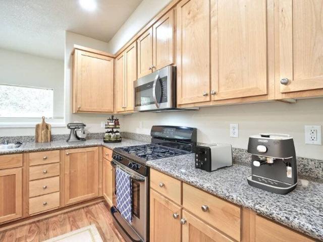 Lookout at the Ridge Apartments 2 Bedroom Apartment for Rent at 232 W Lookout Ridge Dr, Washougal, WA 98671