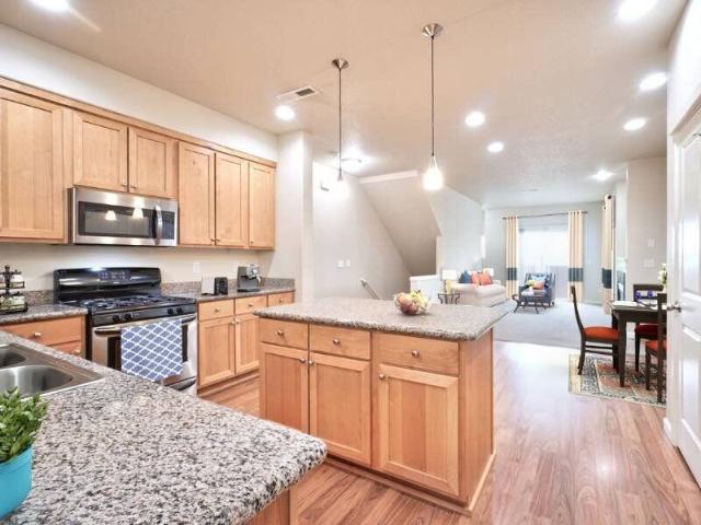 Lookout at the Ridge Apartments 2 Bedroom Apartment for Rent at 232 W Lookout Ridge Dr, Washougal, WA 98671