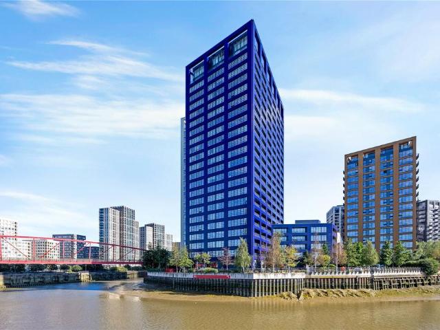 Lookout Lane, London Studio to rent £2,000 pcm £462 pw