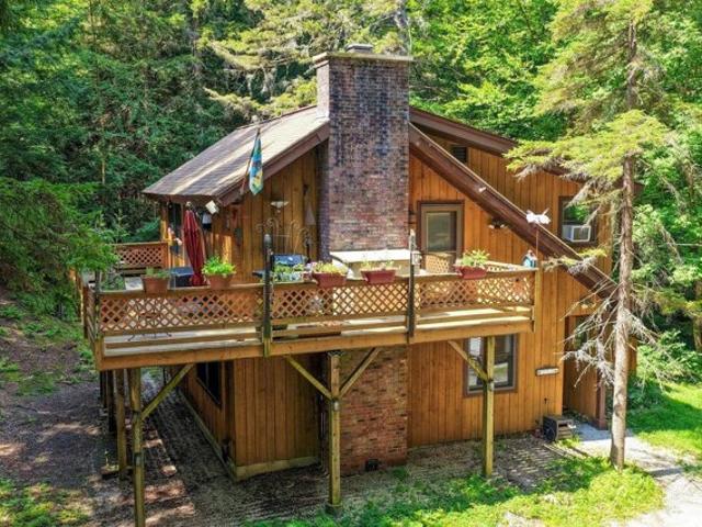 Lookout Rd, Pittsfield, Home For Sale