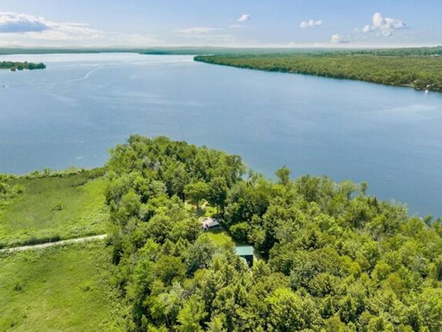 Loon Dr, Newport, Home For Sale