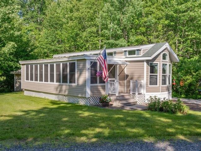 Loon Loop, Warren, Property For Sale