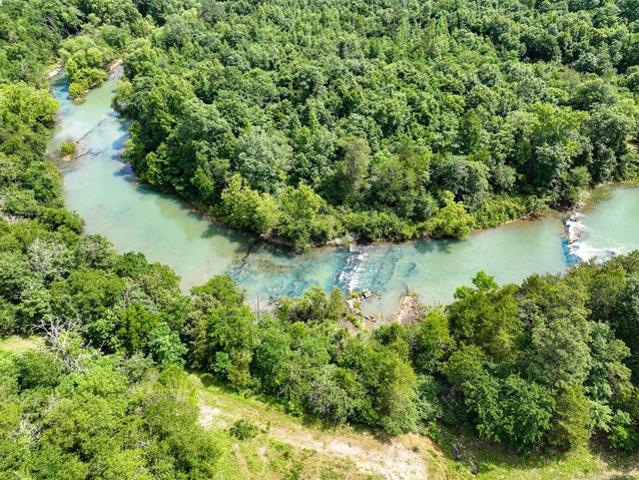Loop Rd, Smithville, OK 74957