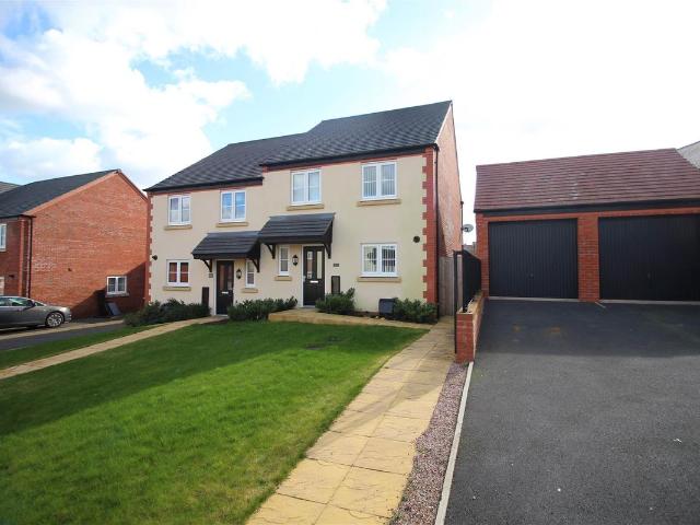 Loachbrook Farm Way, Somerford, Congleton CW12, 4 bed semi detached house to rent, £1,500 pcm | PrimeLocation