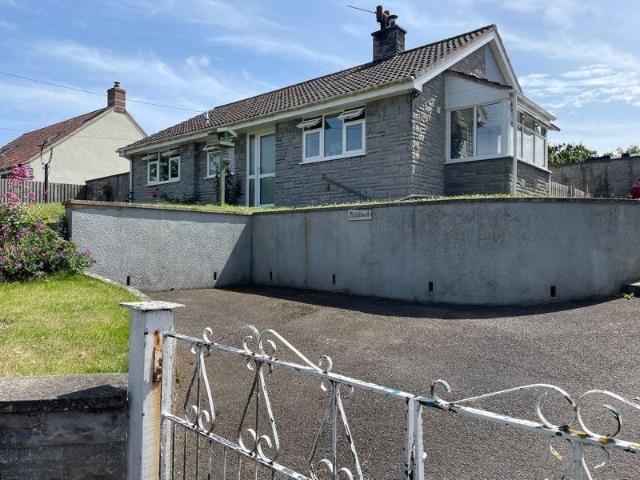 Load Pool, Othery TA7 2 bed detached bungalow to rent £1,225 pcm £283 pw
