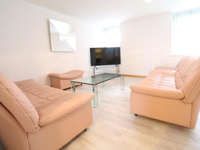 Loanhead Terrace, Apartment 2, AB25