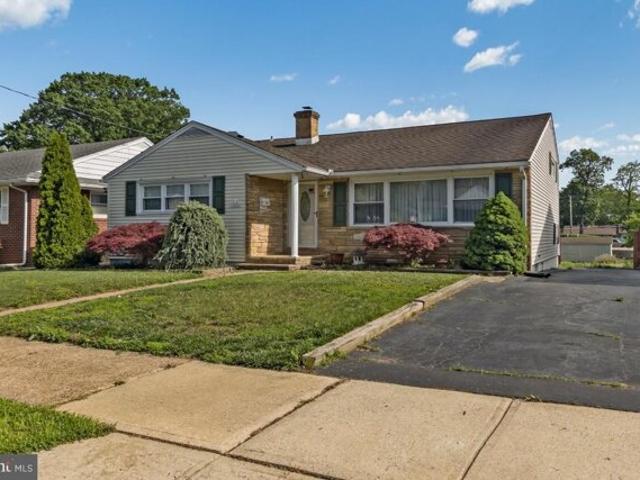 Locust Ave W, Hamilton, Home For Sale