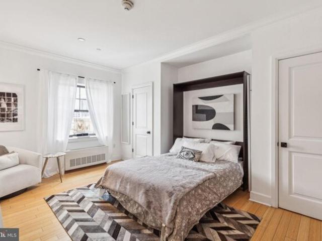 Locust St Unit,philadelphia, Condo For Sale