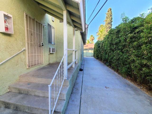 Locust Street 3891 1 Bedroom Apartment for Rent at 3891 Locust St, Riverside, CA 92501 Downtown Riverside