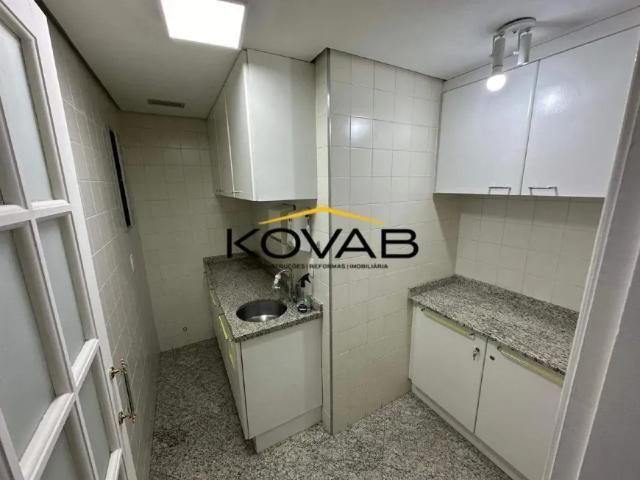 Locação comercial: Clínica com 126 m² em Moema