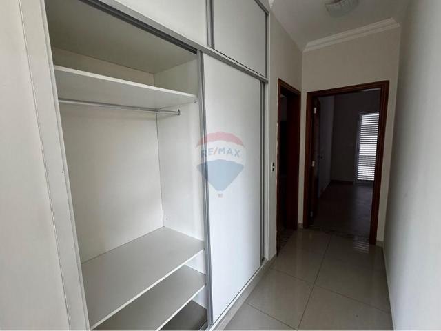 Locação condominio Arua