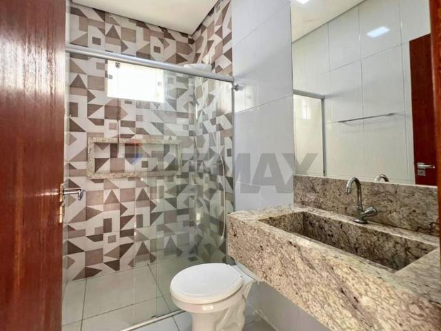 Locação: Casa em condomínio com 2 Quartos sendo 1 suíte