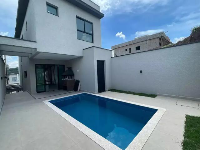 Locação Casa Moderna 3 suítes – Condomínio Villas do Jaguari