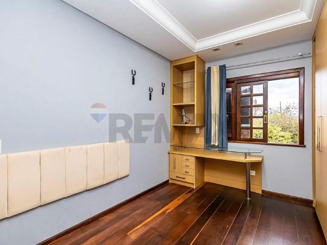 Locação Casa Santa Felicidade – 303m² 4 vagas – Condomínio Fechado