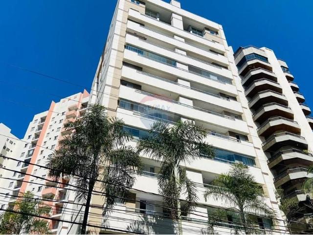 Locação apto 65m² na Vila Andrade, mobiliado 02 suítes 02 vagas, em rua tranquila e fácil acesso a Marginal Pinheiros. Pacote: R$ 4.220,00