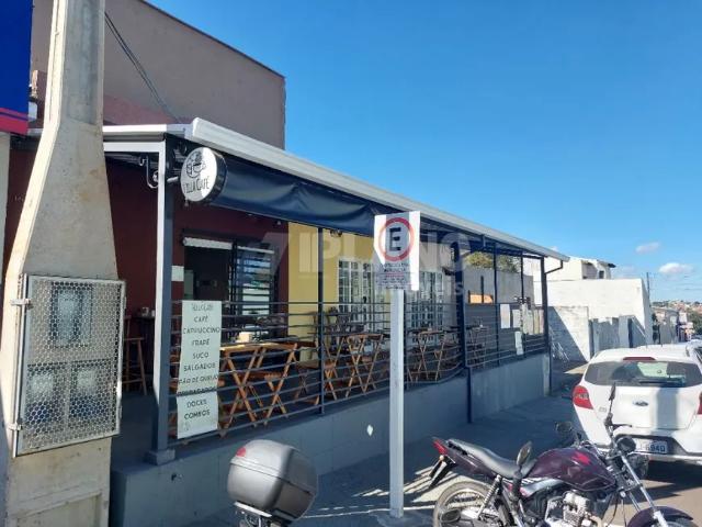 Locação de Comercial / Salão na cidade de São Carlos