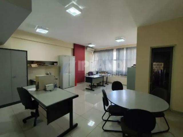 Locação de Comercial / Sala na cidade de São Carlos