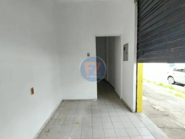 Locação de Casas / Comercial na cidade de Fortaleza